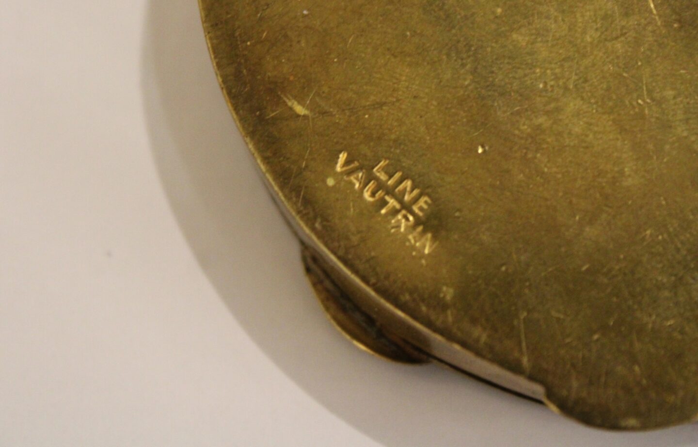 Poudrier, Line Vautrin - Galerie Damien Tison